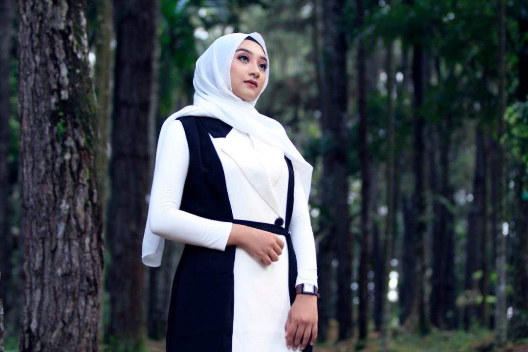 Rilis Satu Rahasia, Penyanyi Pendatang Baru Larasati Tampilkan Nuansa ...