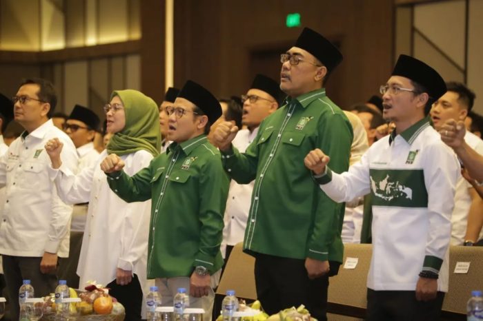 Survei Terbaru SMRC, PKB Berhasil Merangsek di Tiga Besar Ungguli ...